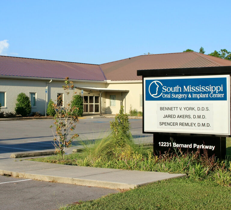 Oral Surgeon in Gulfport, MS - South Mississippi Oral Surgery and ...